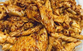 辣条怎么做_家庭自制辣条简单做法