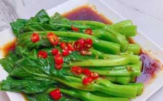 盐水菜心怎么做_盐水菜心焯水几分钟