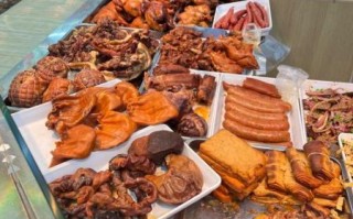 卤菜摆摊赚钱吗_卤菜摆摊需要准备什么