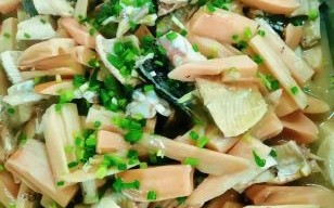 财鱼焖藕怎么做才正宗_财鱼焖藕的家常做法