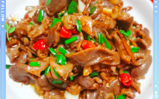 尖椒炒鸡肫怎么做_鸡肫炒多久才嫩