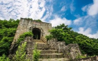 海龙屯怎么去_海龙屯门票多少钱