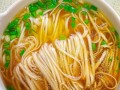 一碗阳春面的由来_为什么叫阳春面