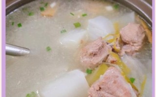 炖排骨怎么炖才好吃_炖排骨焯水还是不焯水