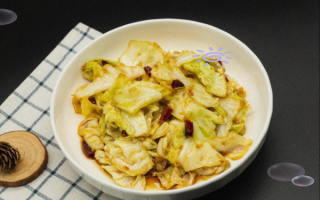 炒卷心菜需要焯水吗_焯水还是不焯水