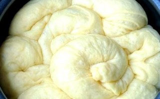 电饭锅做面包的方法_电饭锅面包怎么做才松软