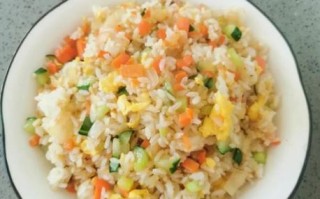 简单炒饭怎么炒_家常炒饭用什么米