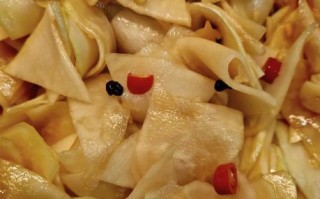 腌苤蓝咸菜的做法大全_怎样让苤蓝又脆又入味