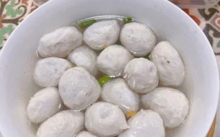 新鲜肉丸子汤怎么做好吃_肉丸子汤的家常做法