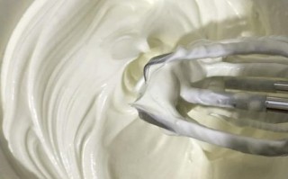 纯牛奶和蛋清做奶油_怎么打发才稳定