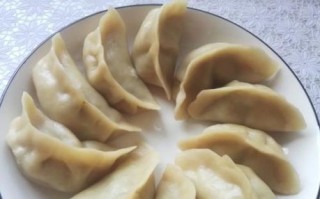 烫面蒸饺怎么和面比例_烫面蒸饺皮怎么和面不裂