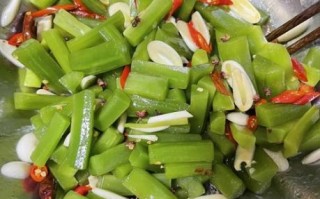 泡莴笋怎么腌制才酸脆_泡莴笋腌制多久能吃