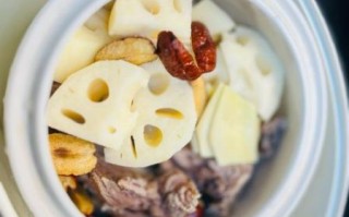 牛骨莲藕汤的做法_牛骨莲藕汤的功效与作用