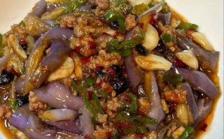 肉末茄子怎么做不吸油_肉末茄子先炸还是先炒