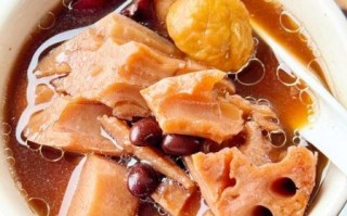 莲藕汤怎么煲不黑_莲藕汤配什么食材好