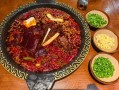 重庆美食有哪些_重庆火锅为什么这么辣