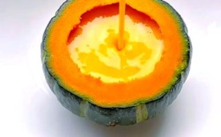 贝贝南瓜怎么蒸好吃_贝贝南瓜烤箱做法