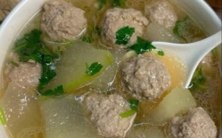 猪肉丸子冬瓜汤的做法_冬瓜汤怎么做好喝