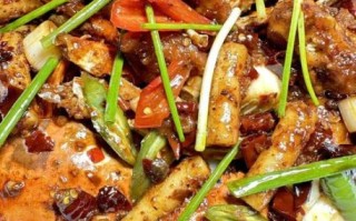 香辣蟹炒年糕怎么做_香辣蟹炒年糕家常做法