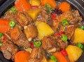 红烧排骨土豆怎么做_红烧排骨土豆的家常做法