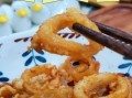 面包糠炸鱿鱼圈怎么做_外酥里嫩秘诀