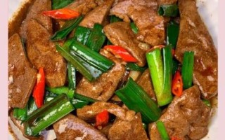 家常猪肝怎么做不腥又嫩_猪肝焯水还是直接炒