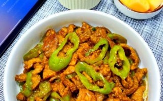 青椒炒肉怎么炒好吃又简单_青椒炒肉做法步骤