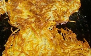 土豆丝饼怎么做_地摊小吃土豆丝饼的做法