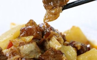 土豆炖牛腱子肉怎么做_牛腱子肉炖多久才软烂