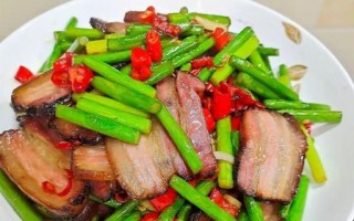 蒜薹炒腊肉怎么做_蒜薹炒腊肉的家常做法