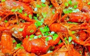 蒜蓉小龙虾怎么做_蒜蓉小龙虾做法视频