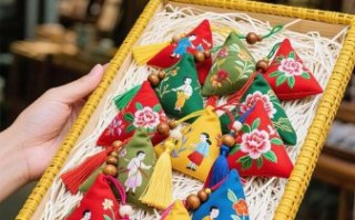 粽子香包怎么做_粽子香包的做法图解