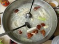 三鲜火锅怎么做_三鲜火锅底料怎么调