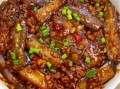 酱爆茄子怎么做_家常茄子怎么炒才好吃