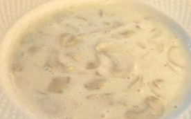牛奶蘑菇汤怎么做好喝_牛奶蘑菇汤的家常做法