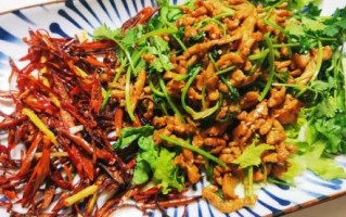 东北香辣肉丝怎么做_香辣肉丝正宗做法