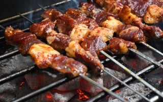 牛肉串怎么烤好吃又嫩_腌制秘诀