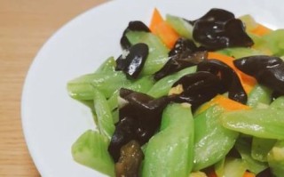 黑木耳炒芹菜能降血压吗_黑木耳炒芹菜的做法与功效
