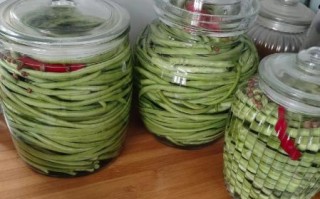 正宗酸豆角怎么腌制_酸豆角腌制多久可以吃