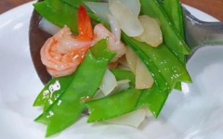 新鲜百合炒什么好吃_百合炒肉片还是虾仁