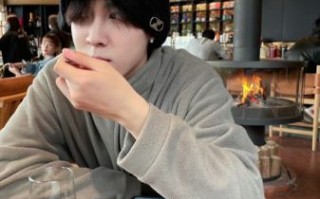 饭团日记贺然是谁_饭团日记贺然真实身份