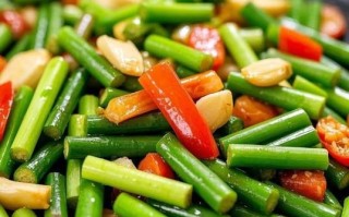 蒜苔炒多久才熟_蒜苔炒几分钟口感最好