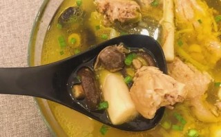 鸡汤香菇怎么炖好喝_鸡汤香菇炖多久才入味