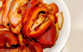 家常煮猪头怎么做_猪头肉去腥增香窍门