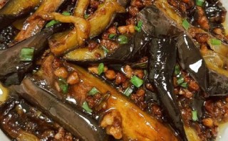 肉末酱茄子怎么做_肉末酱茄子热量高吗