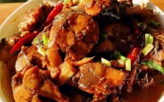 红烧鲅鱼怎么做_红烧鲅鱼最简单的做法