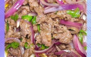 洋葱炒肥牛怎么做_洋葱炒肥牛需要焯水吗