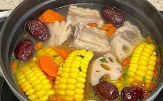 玉米莲藕排骨汤怎么做_莲藕排骨汤的功效