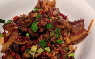 腊肉家常小炒怎么炒好吃_腊肉炒什么菜最香