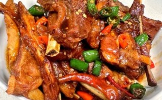 焖羊排的做法及配料_焖羊排怎么做好吃
